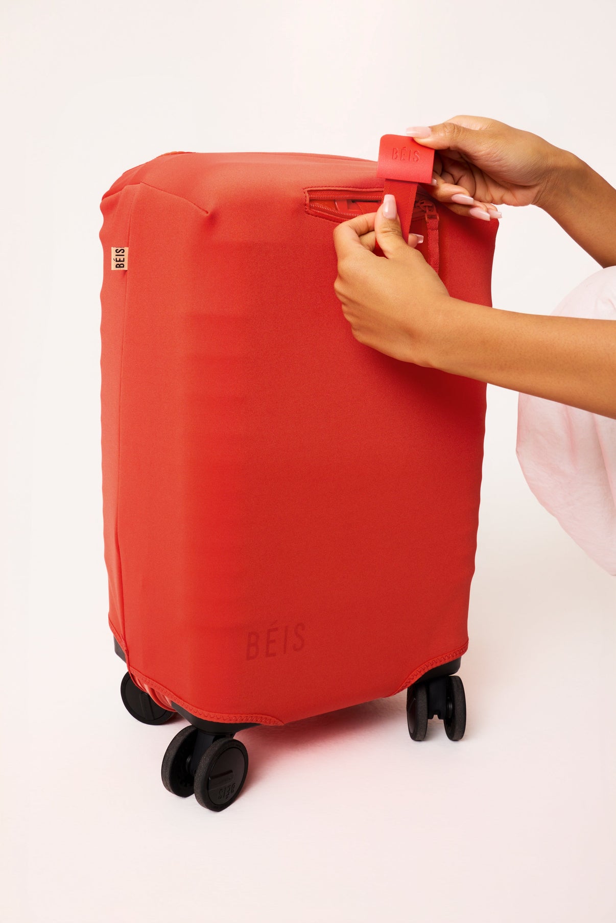 BÉIS 'The Small Carry-On Luggage Cover' in Flame - Small Carry On ...