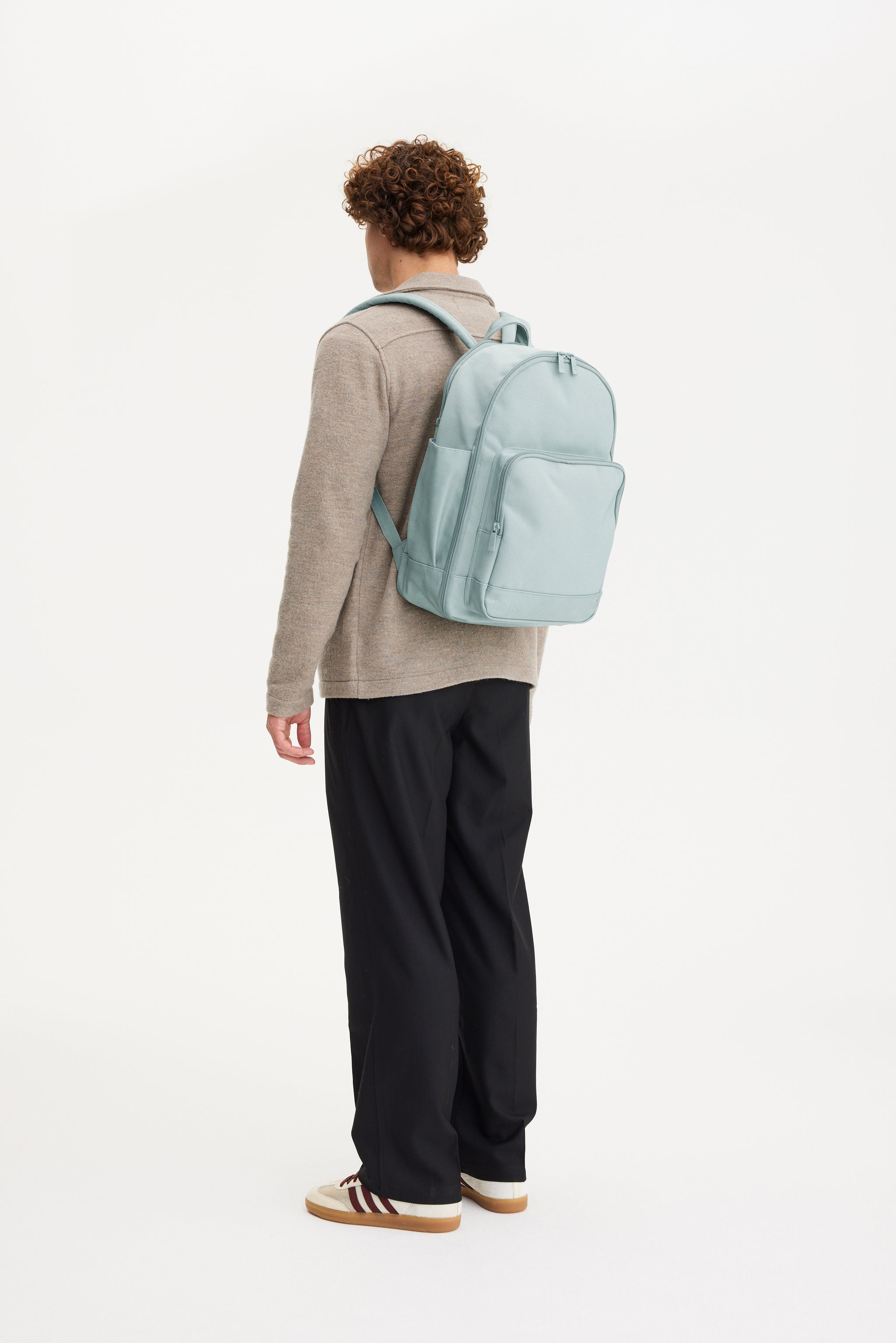 BÉIS 'The Backpack' In Slate - Travel Backpack & Work Backpack In Slate ...