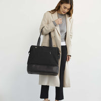 BÉIS 'The Mini Weekender' in Black - Black Travel Bag & Duffle Bag