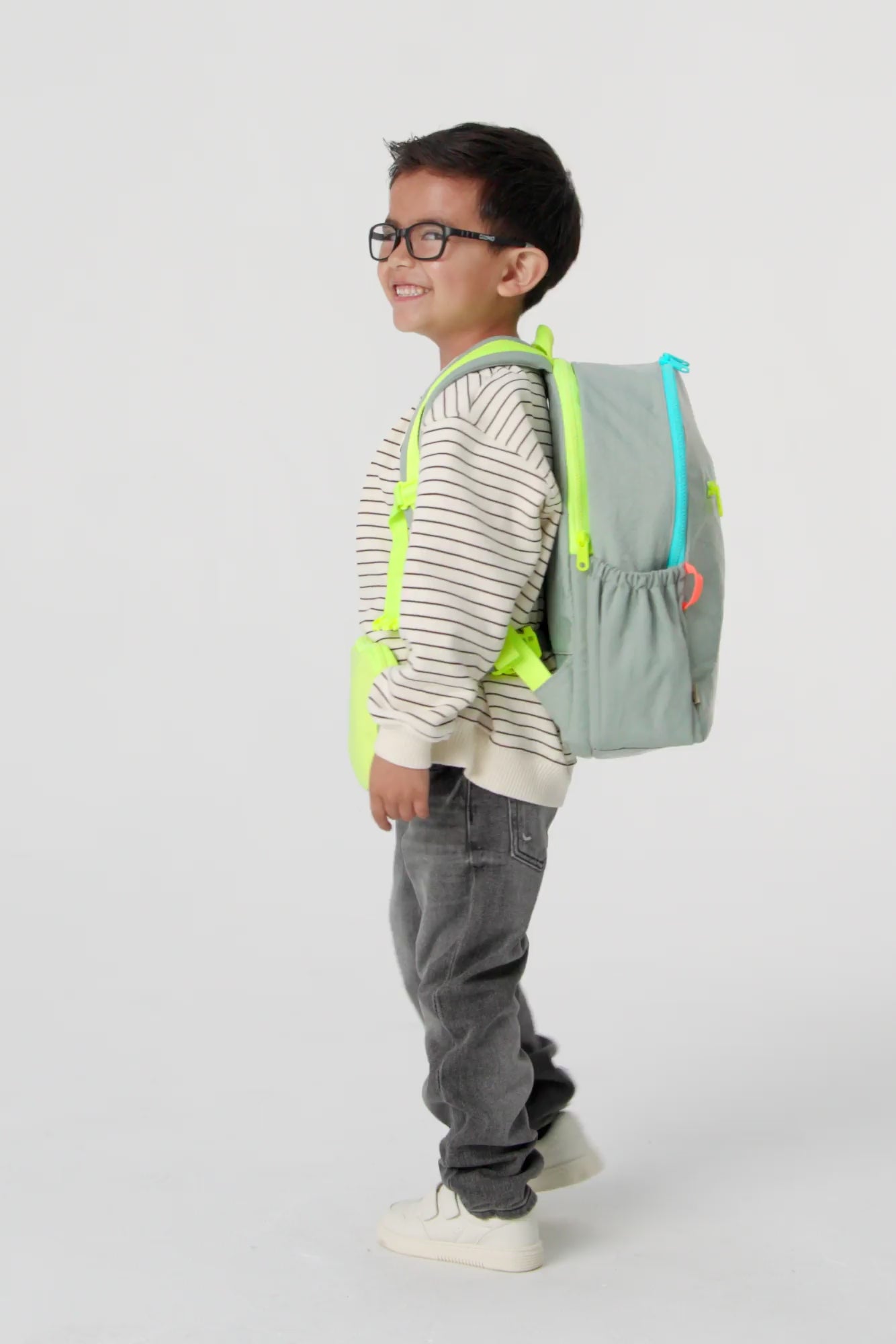 BÉIS 'The Kids Backpack' in Slate - Best Travel Backpack For Kids in Blue