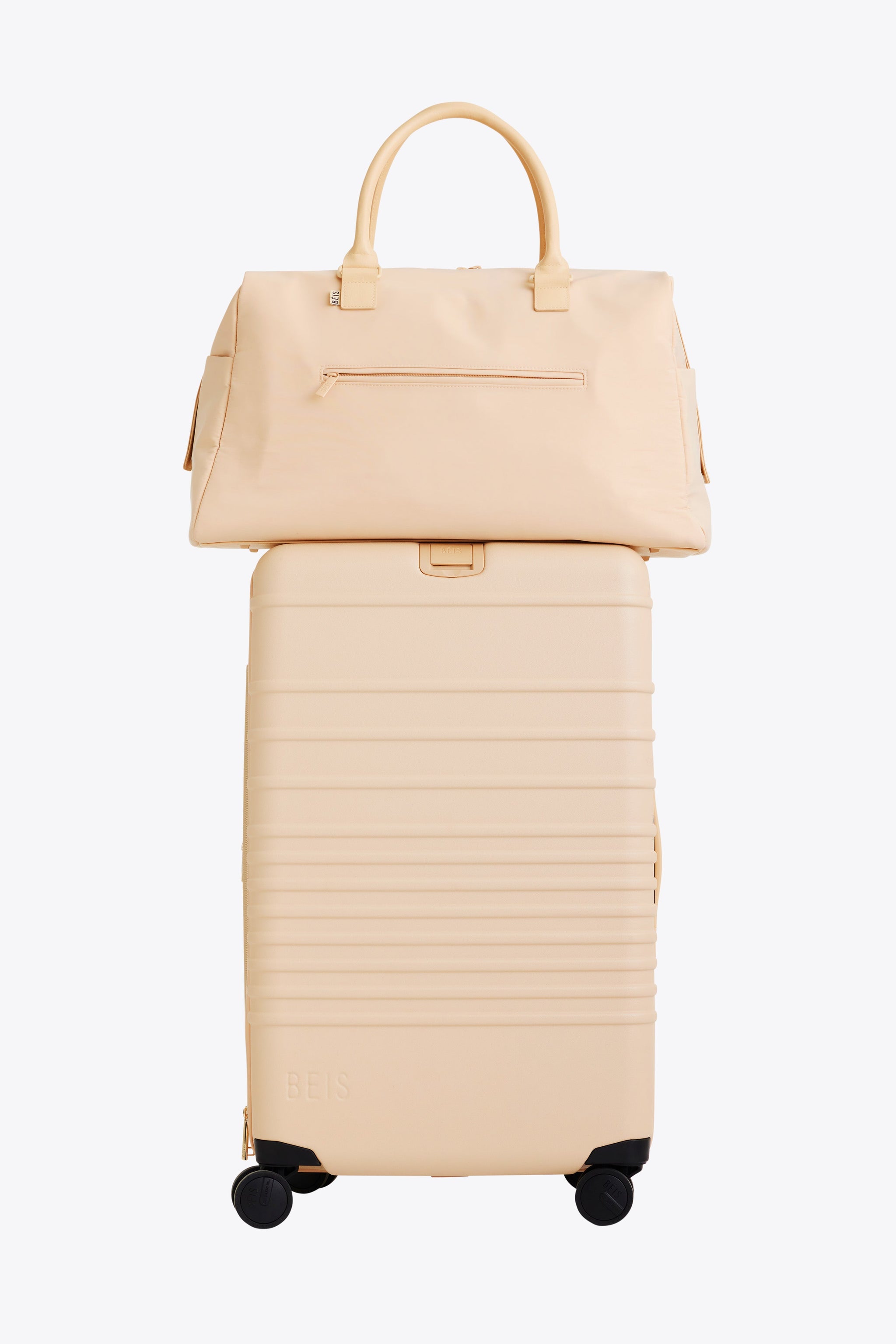 Béis 'The Overnighter' In Beige - Beige Duffle Bag & Overnight Bag