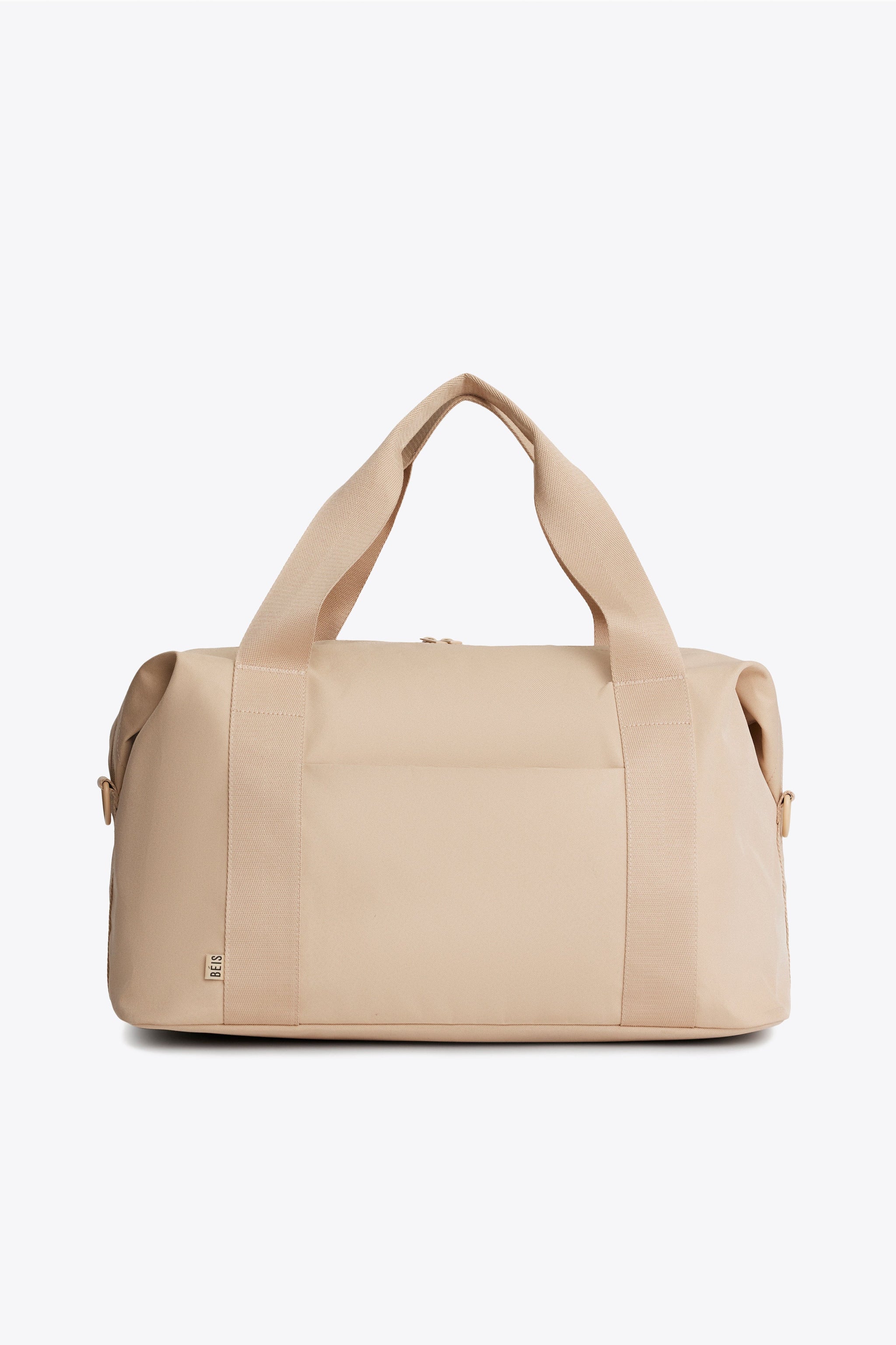 Béis 'The BEISICS Duffle' in Beige - Large Travel Duffle Bag in Beige